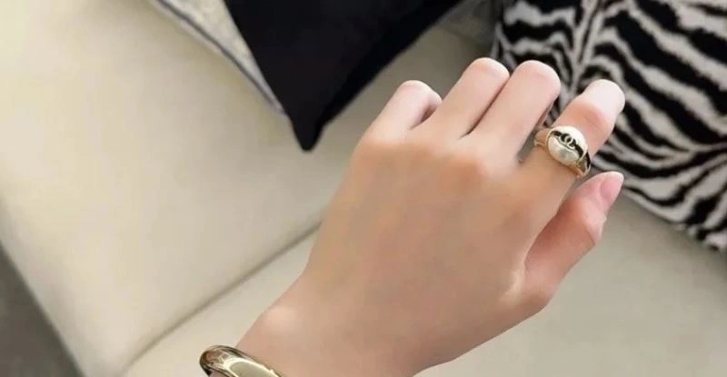 Accurate model Chanel Rings