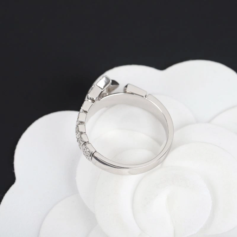 Low-cost Chanel Rings