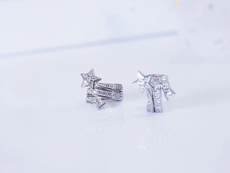 Bargain Chanel Rings