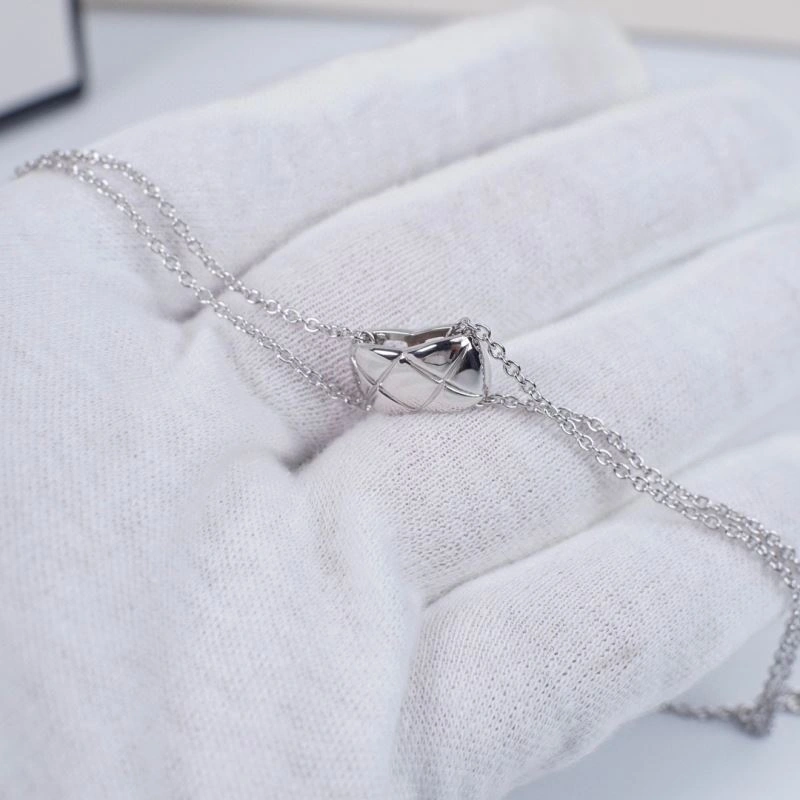 Low-cost Chanel Rings