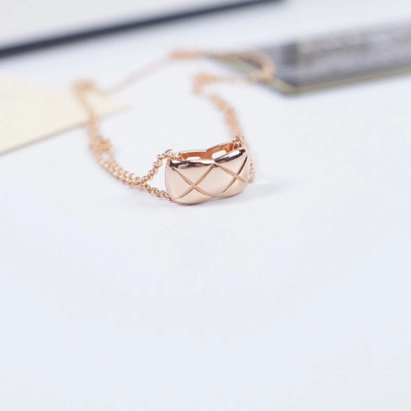 Low-cost Chanel Rings