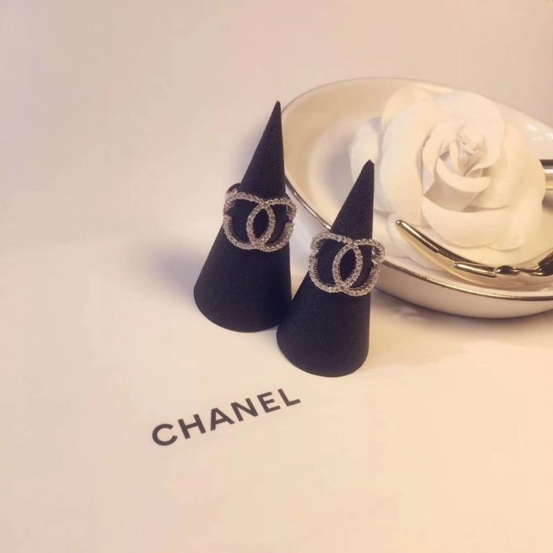 Cut-rate Chanel Rings