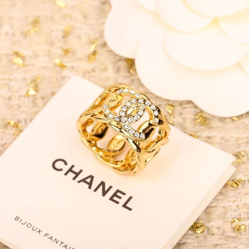 Low-cost Chanel Rings