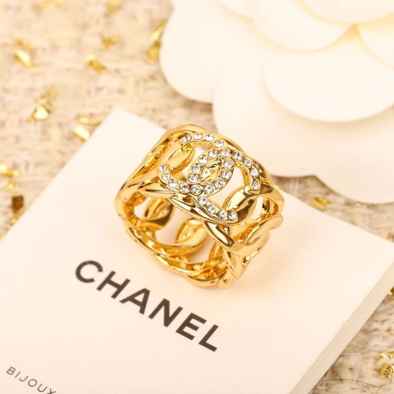 Low-cost Chanel Rings
