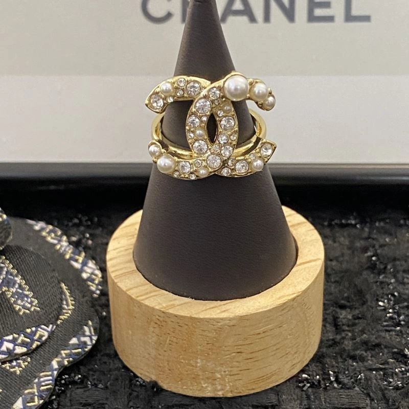 Cut-rate Chanel Rings