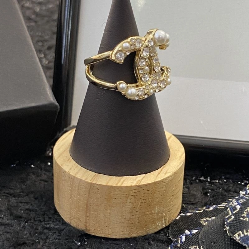 Cut-rate Chanel Rings