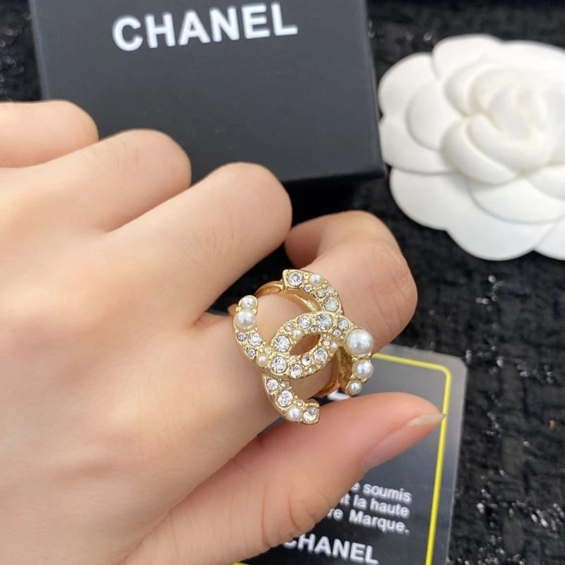 Cut-rate Chanel Rings