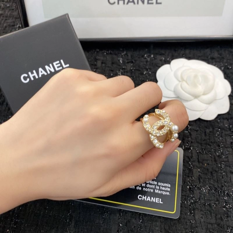 Cut-rate Chanel Rings