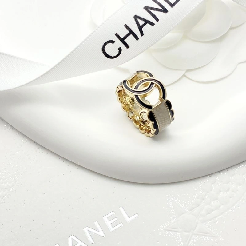 Brand-authenticated Chanel Rings