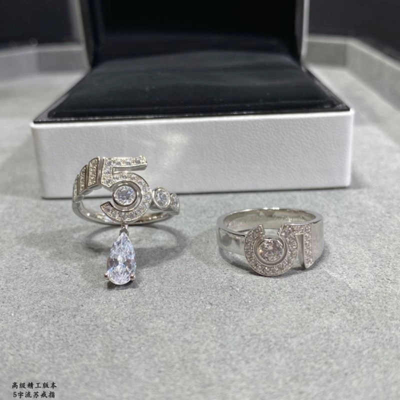 Low-cost Chanel Rings