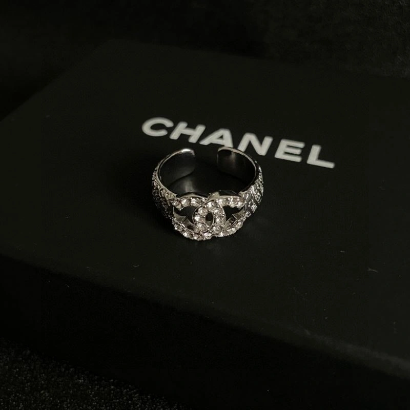 Cut-rate Chanel Rings