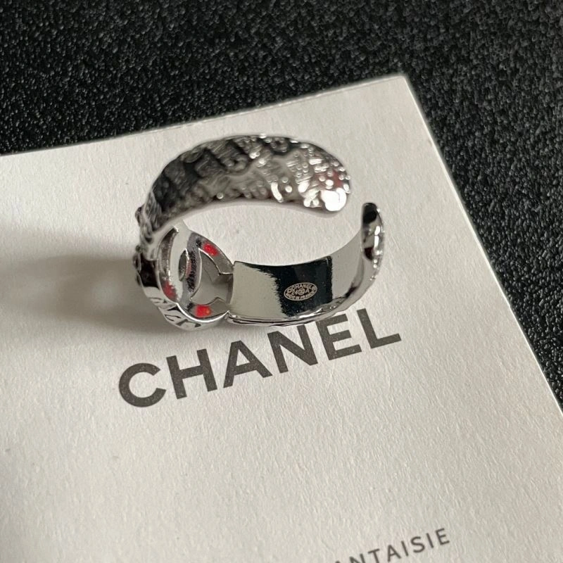 Cut-rate Chanel Rings