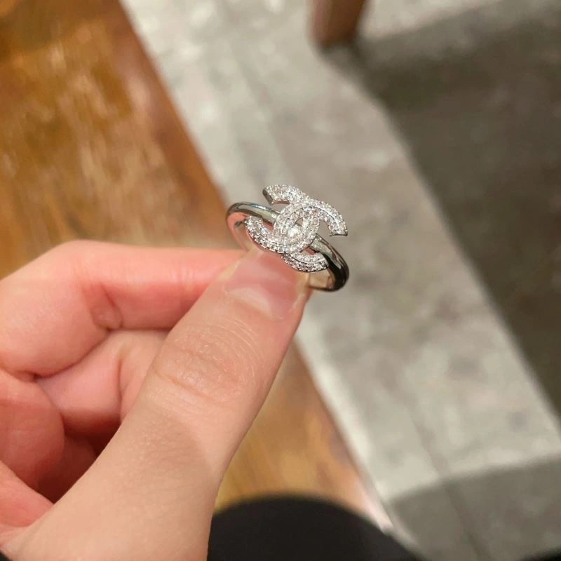 Low-cost Chanel Rings