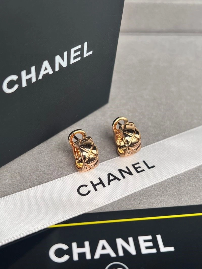 Low-cost Chanel Rings