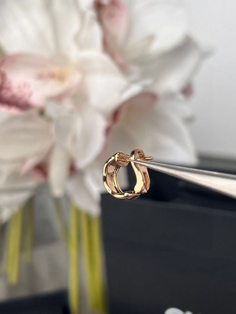Low-cost Chanel Rings