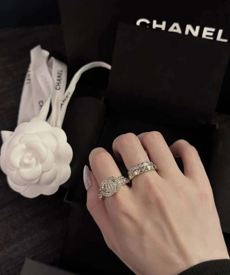 Cut-rate Chanel Rings