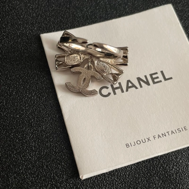Bargain Chanel Rings