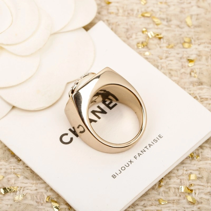Low-cost Chanel Rings