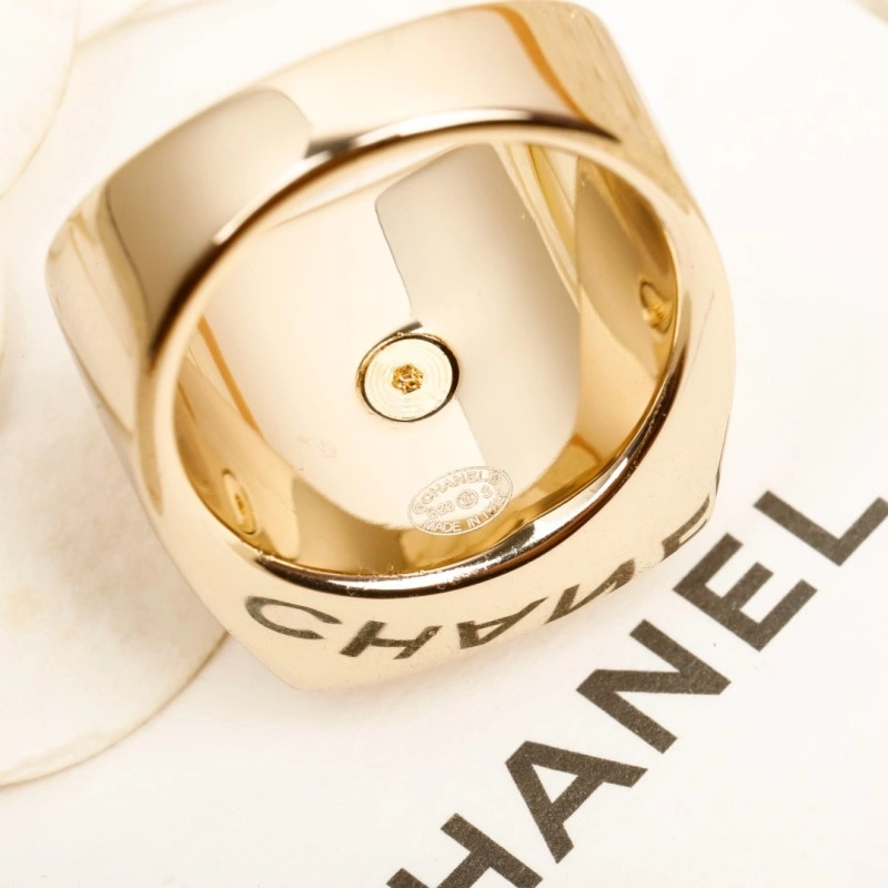 Low-cost Chanel Rings