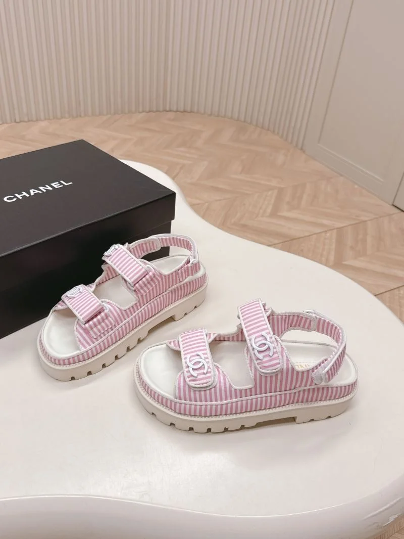 Low-cost Chanel Sandals