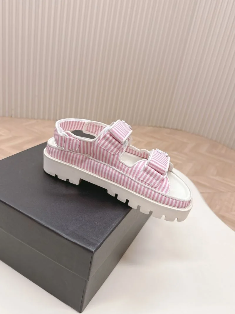 Low-cost Chanel Sandals