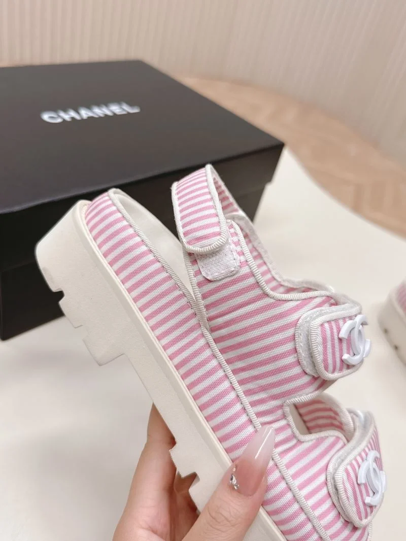 Low-cost Chanel Sandals