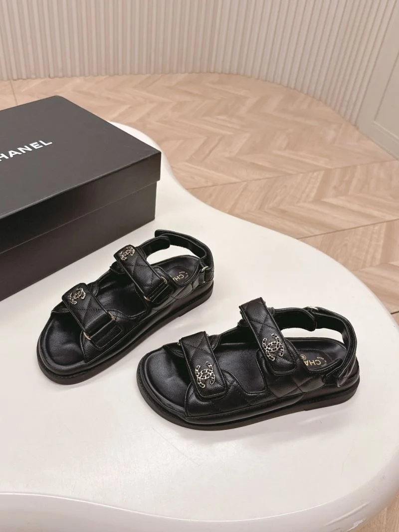 Accurate model Chanel Sandals