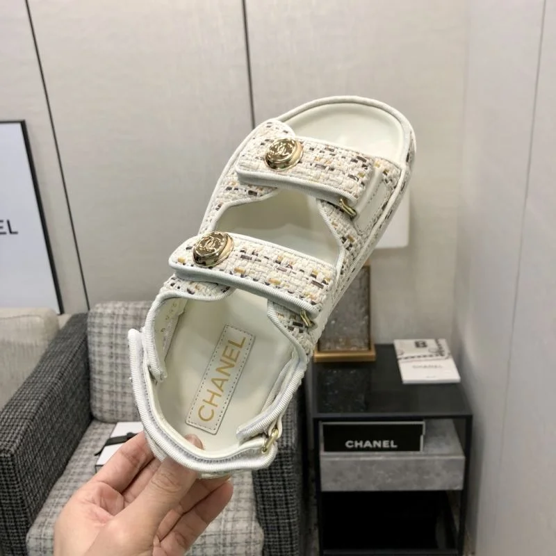 Accurate model Chanel Sandals