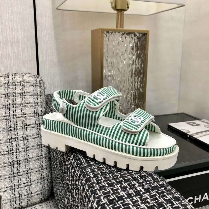 Accurate model Chanel Sandals