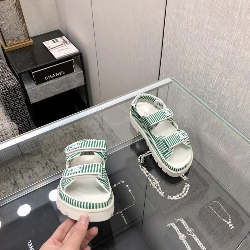 Accurate model Chanel Sandals
