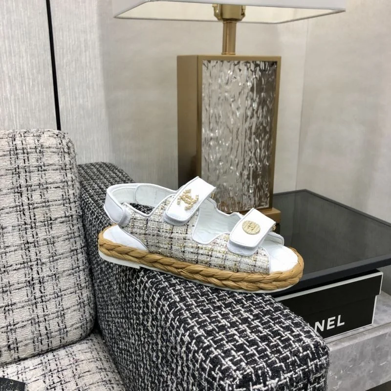 Top mirror Chanel Sandals
