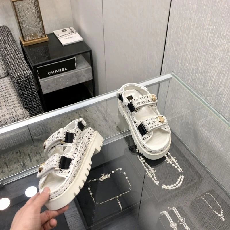 Accurate model Chanel Sandals