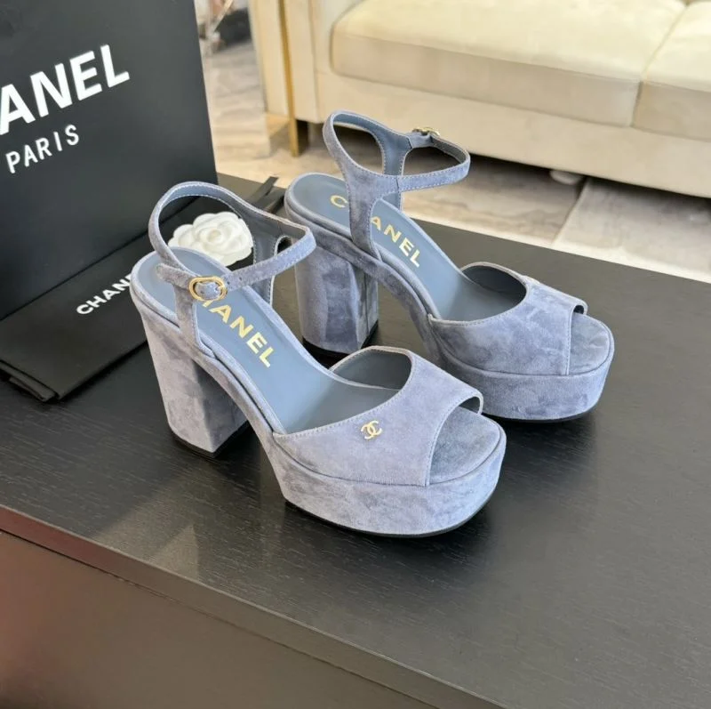Low-cost Chanel Sandals