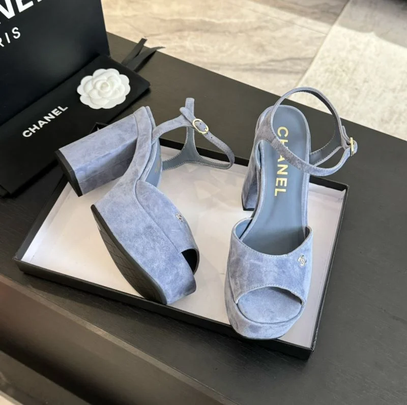 Low-cost Chanel Sandals