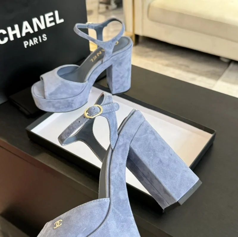 Low-cost Chanel Sandals