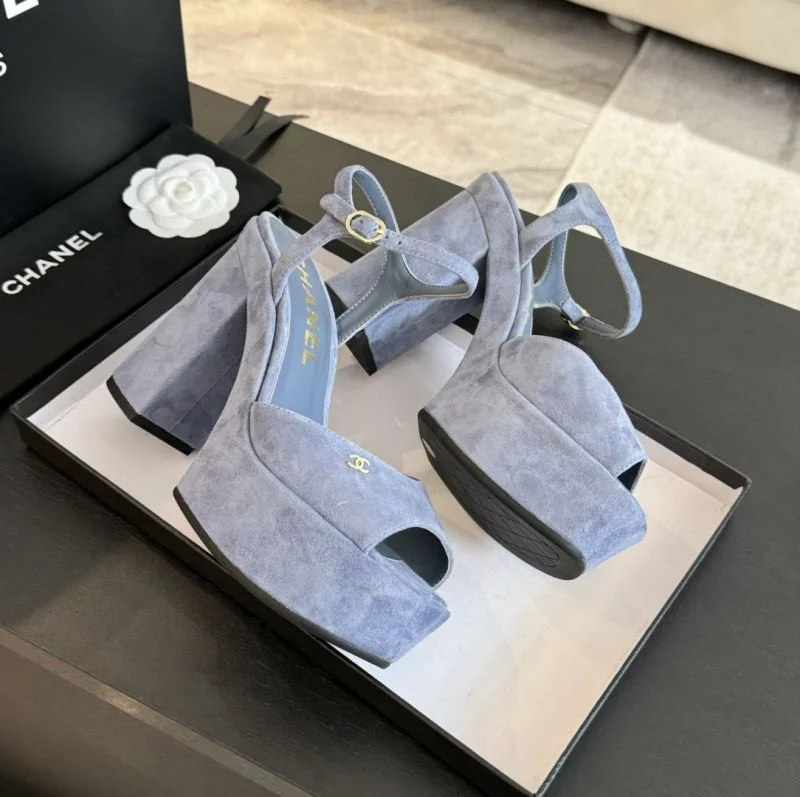 Low-cost Chanel Sandals