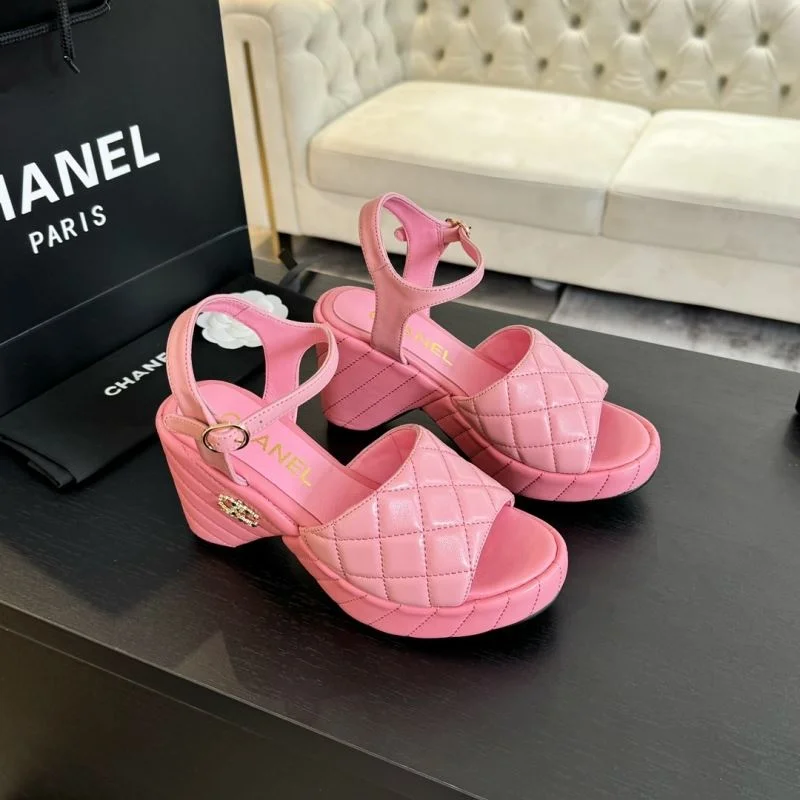 Low-cost Chanel Sandals