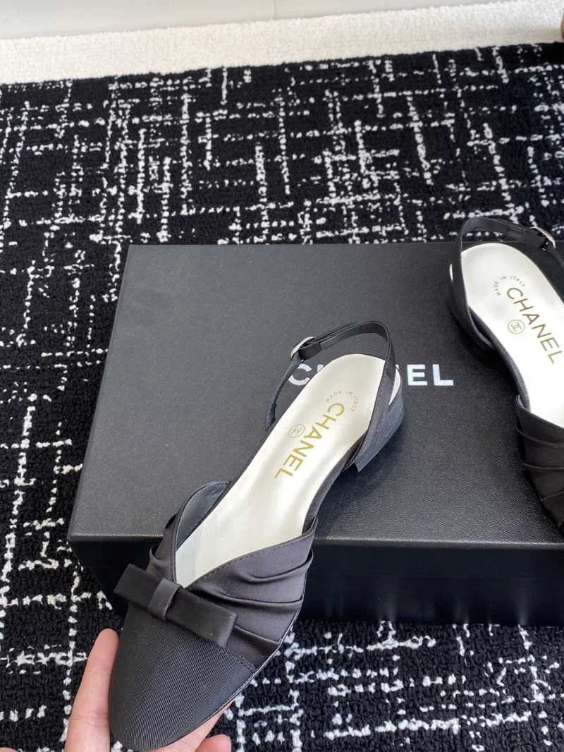 Low-cost Chanel Sandals