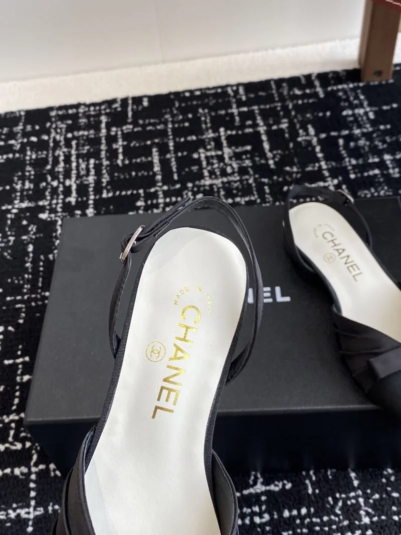 Low-cost Chanel Sandals