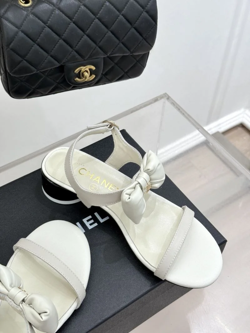 Accurate model Chanel Sandals