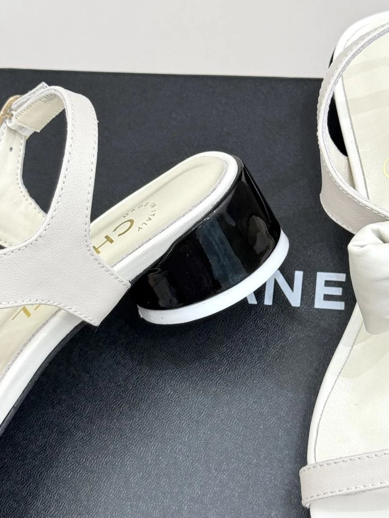 Accurate model Chanel Sandals