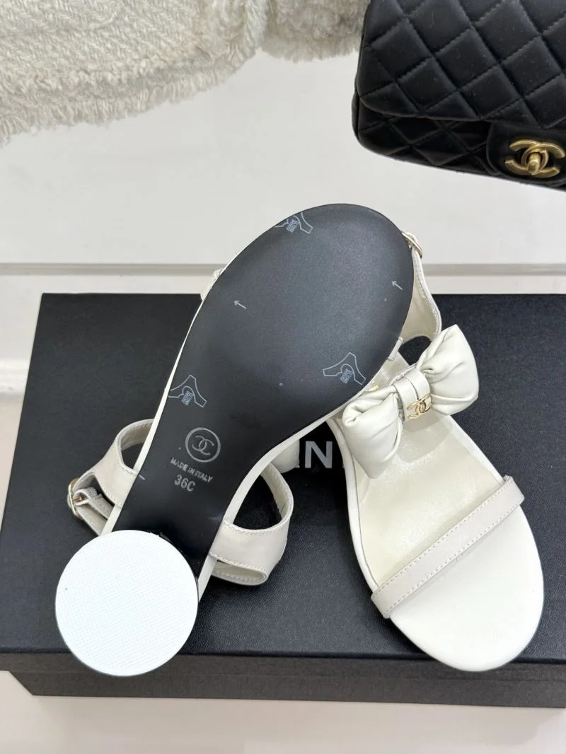 Accurate model Chanel Sandals