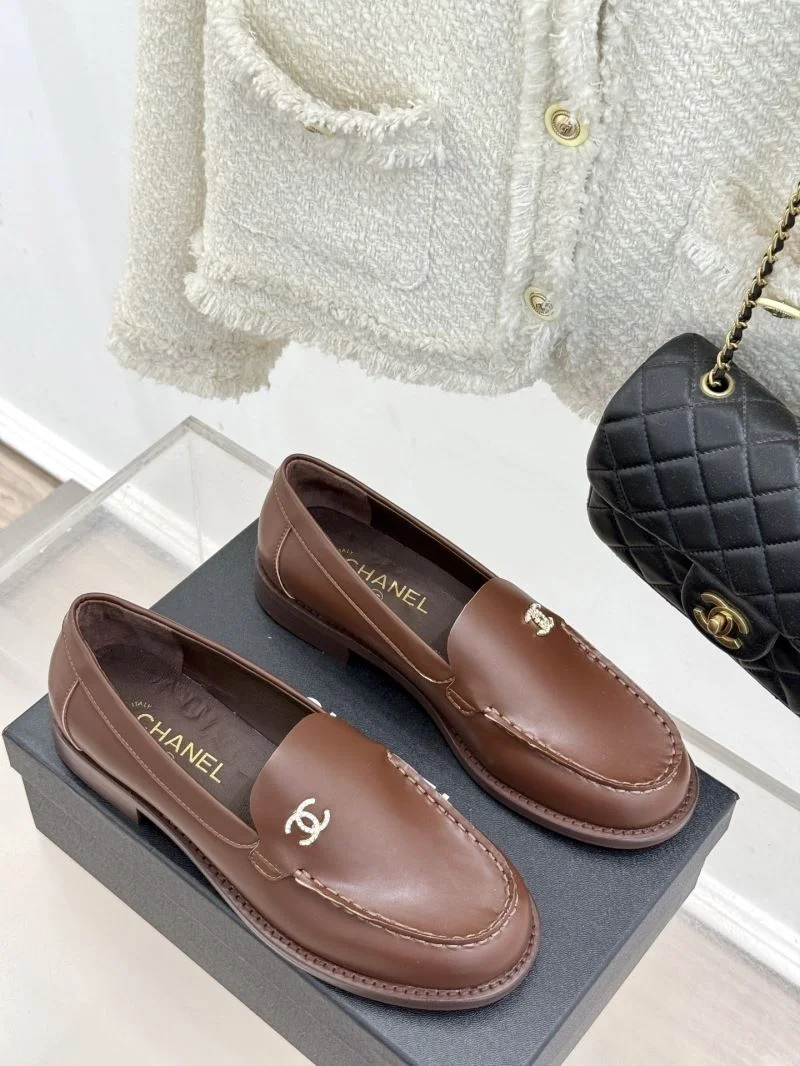 Top mirror Chanel Sandals