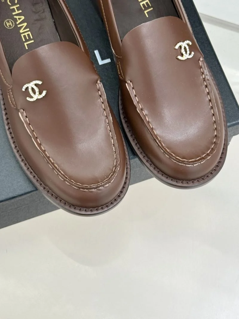 Top mirror Chanel Sandals