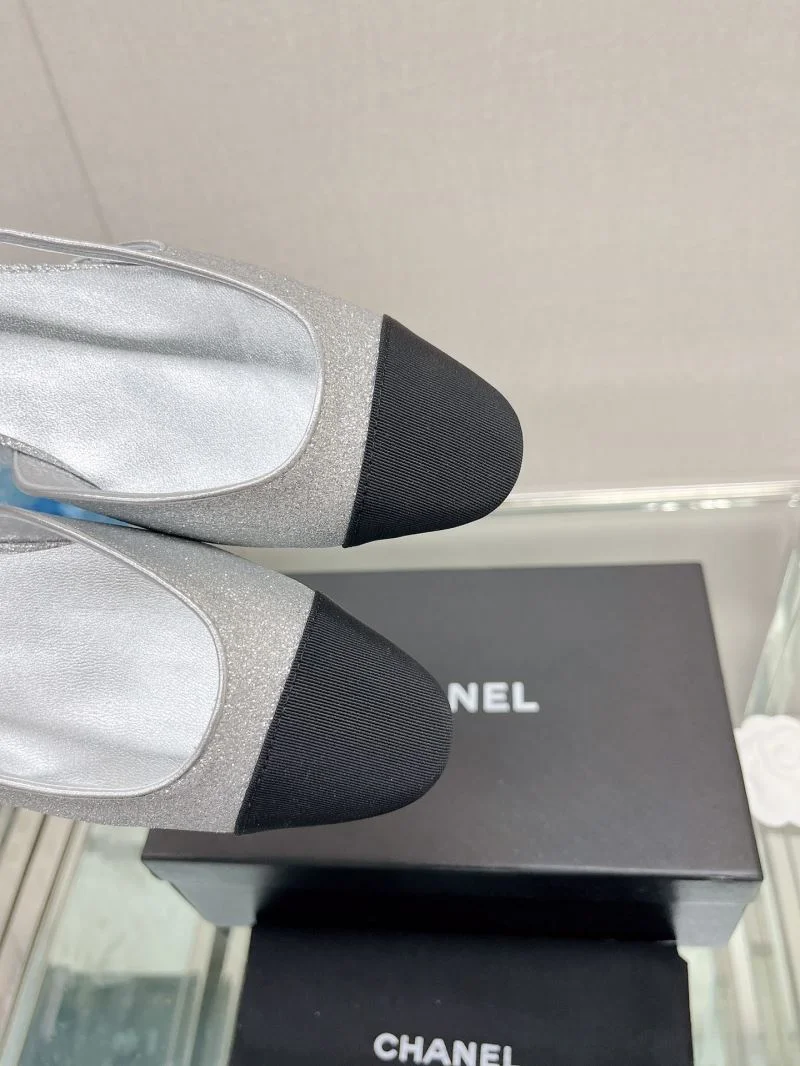 Accurate model Chanel Sandals