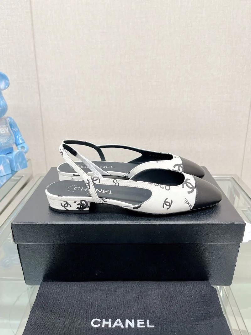 Accurate model Chanel Sandals