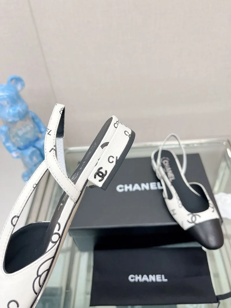 Accurate model Chanel Sandals