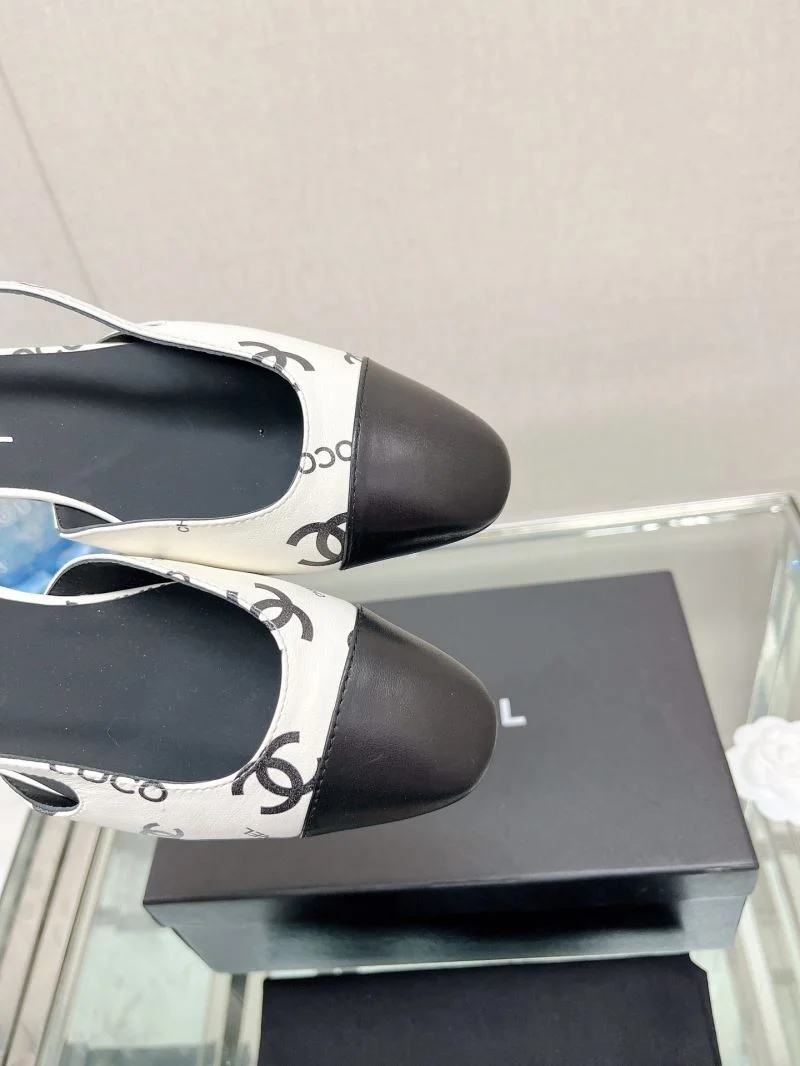 Accurate model Chanel Sandals