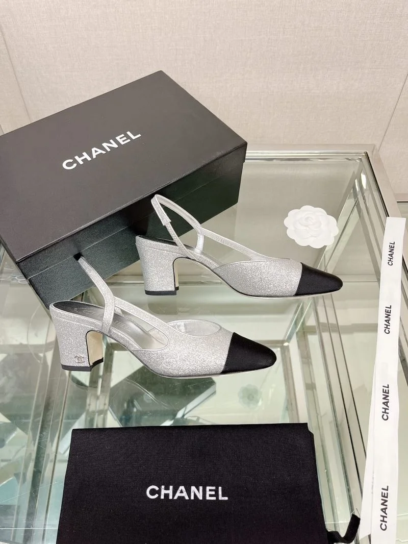 Low-cost Chanel Sandals