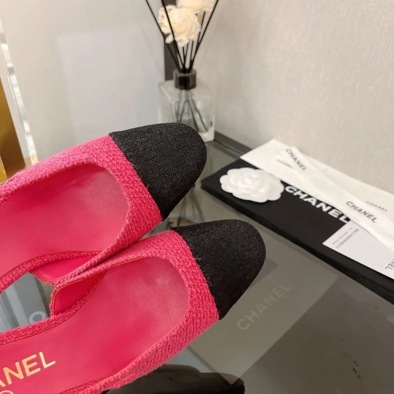 Top mirror Chanel Sandals